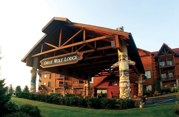 Great Wolf Lodge Sandusky Oh - Lake Erie, PA