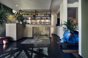 Entrada (vista interior)