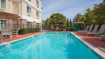 Piscina externa