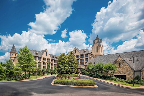 Renaissance Birmingham Ross Bridge Golf Resort & Spa Reviews, Deals ...
