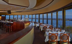 Marriott Shoals Hotel And Spa Reviews, Deals & Photos 2023 - Expedia