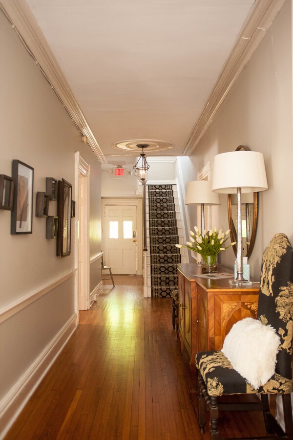 Dinsmore Boutique Inn - Charlottesville, VA