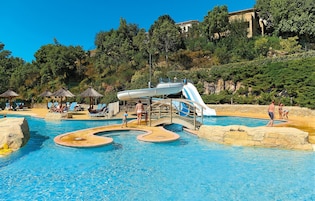 Piscina exterior sazonal