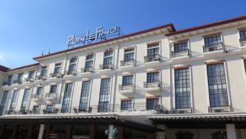 Fachada da propriedade