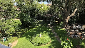 Quarto lua de mel, 1 quarto, terraço, vista para o jardim | Vista do quarto
