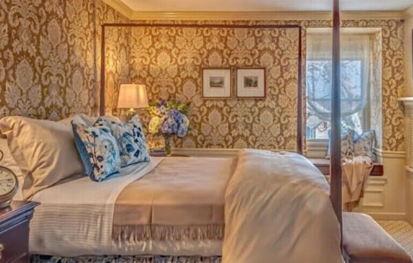 Golden Plough Inn At Peddlers Village - Lambertville, NJ