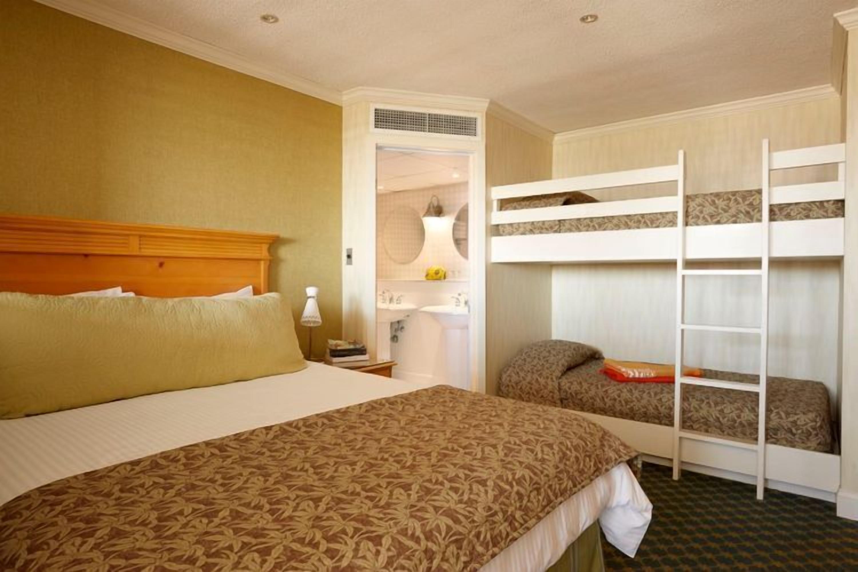 Oceanfront Pan American Hotel Reviews, Deals & Photos 2023 - Expedia