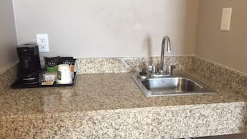 Suite, 1 cama queen-size, não fumadores | Comodidade do quarto