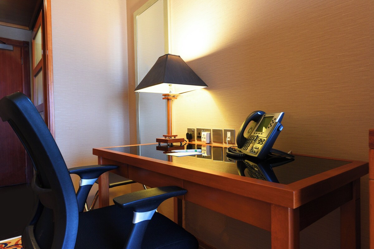Suite, 1 quarto, acesso ao Club Lounge | Comodidade do quarto