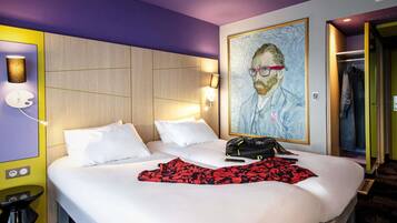 Quarto Standard, 2 camas individuais | Cortinas/cortinados opacos, quartos insonorizados