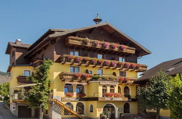 Hotel Gasthof Zum Kirchenwirt - Hallein