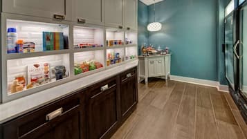 Snack-bar