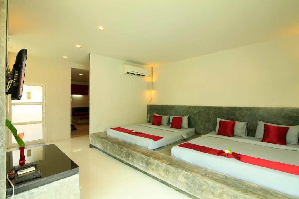 Minibar, cofre no quarto, Wi-fi grátis, roupa de cama fornecida 