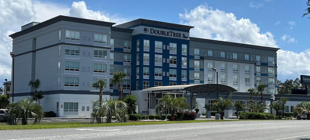 Holiday Inn Brunswick I-95 (Exit 38) - Brunswick, GA