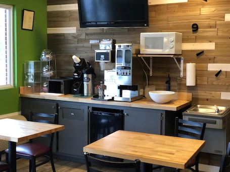 Restaurante. Deerfield Inn & Suites