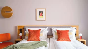 Comfort Plus Twin | Roupa hipoalergénica, cofre com capacidade para portátil, secretária