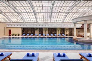Piscina interior
