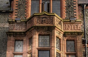 The Castle Hotel, Conwy, North Wales, Conwy: Info, Photos, Reviews ...