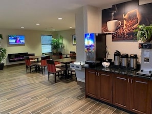 Café da manhã continental grátis todos os dias