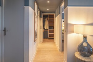 Apartamento | Roupas de cama premium, cofres nos quartos, escrivaninha