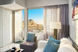 Suite Clássica, 1 quarto | Camas de colchão pillowtop, minibar, cofre no quarto 