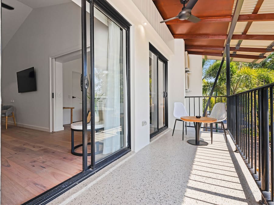 Suíte luxo, 1 cama King | Terraço/pátio