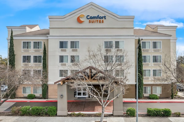 Comfort Suites Clovis - Fresno - Clovis, CA