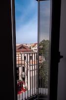Quarto Individual Básico | Vista da varanda
