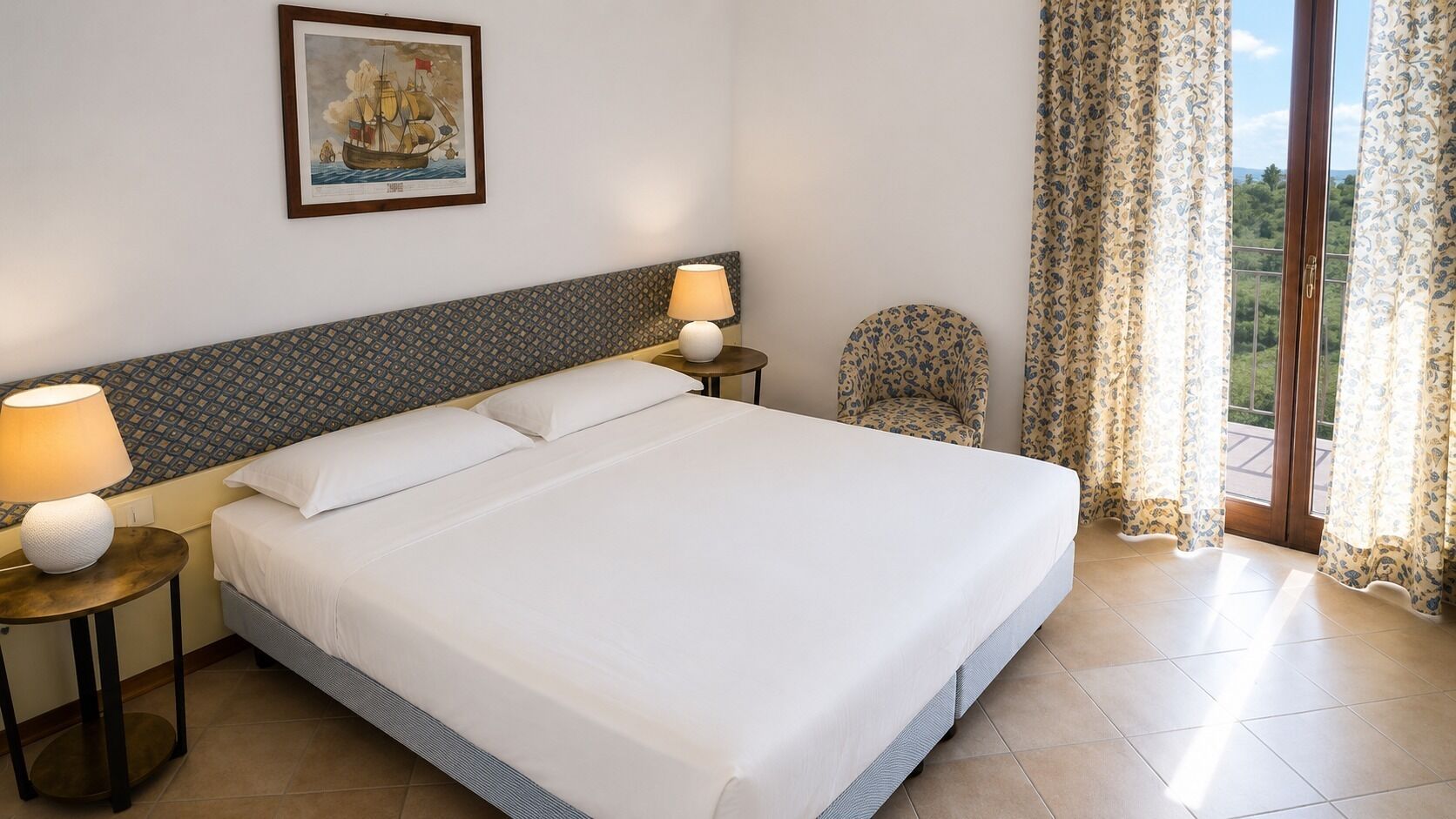 Quarto Clássico, vista para o mar | Edredões de penas, com mobília individualizada, secretária 