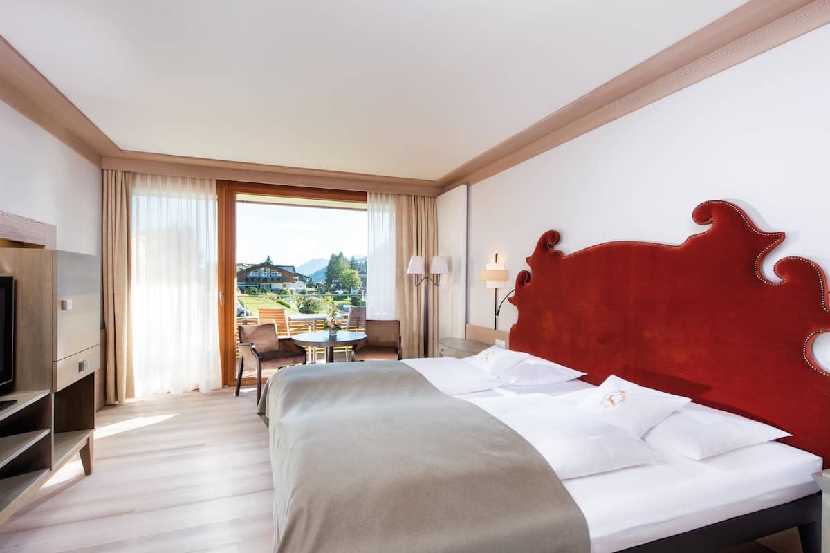 1 quarto, roupa hipoalergénica, edredões de penas, minibar grátis