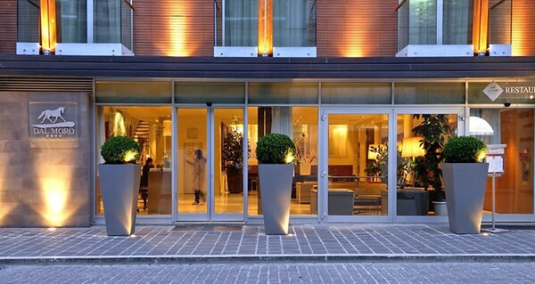 Dal Moro Gallery Hotel - Bastia Umbra