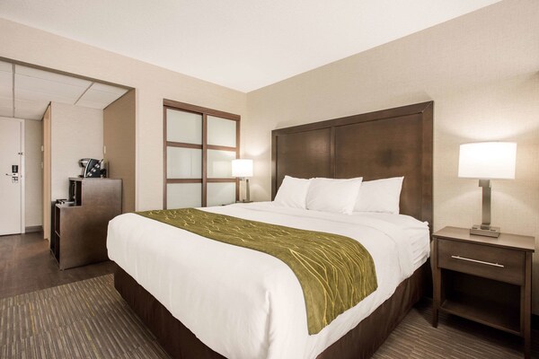 Comfort Inn & Suites Red Deer - Red Deer