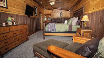 Suíte superluxo, 1 quarto, vista para o lago | Roupas de cama premium, camas com colchões pillow-top