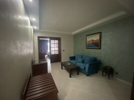 Suite de Luxo | Roupa de alta qualidade, minibar, cofre no quarto, secretária 