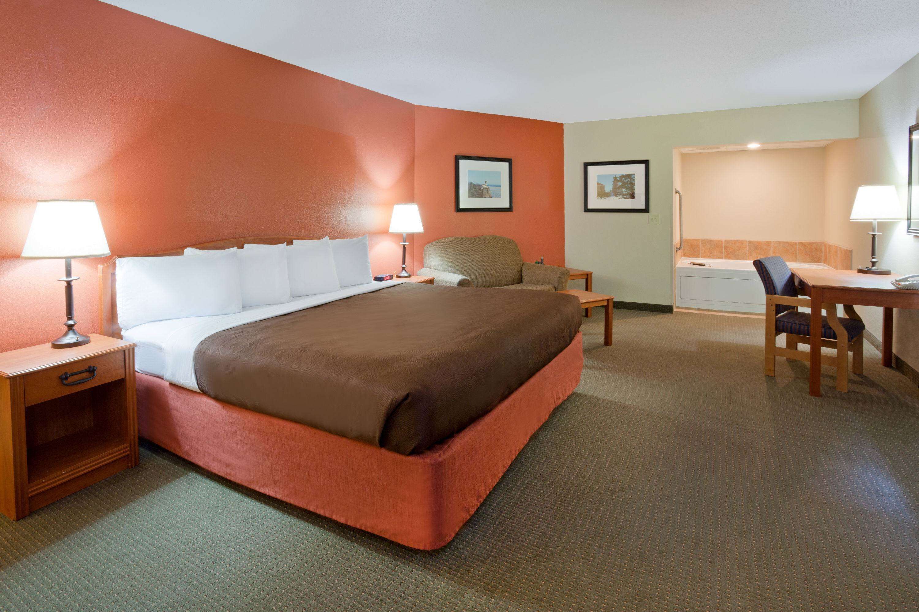 AmericInn by Wyndham Wetmore Munising Reviews, Deals & Photos 2023 ...