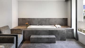 1 quarto, minibar, cofre no quarto, secretária