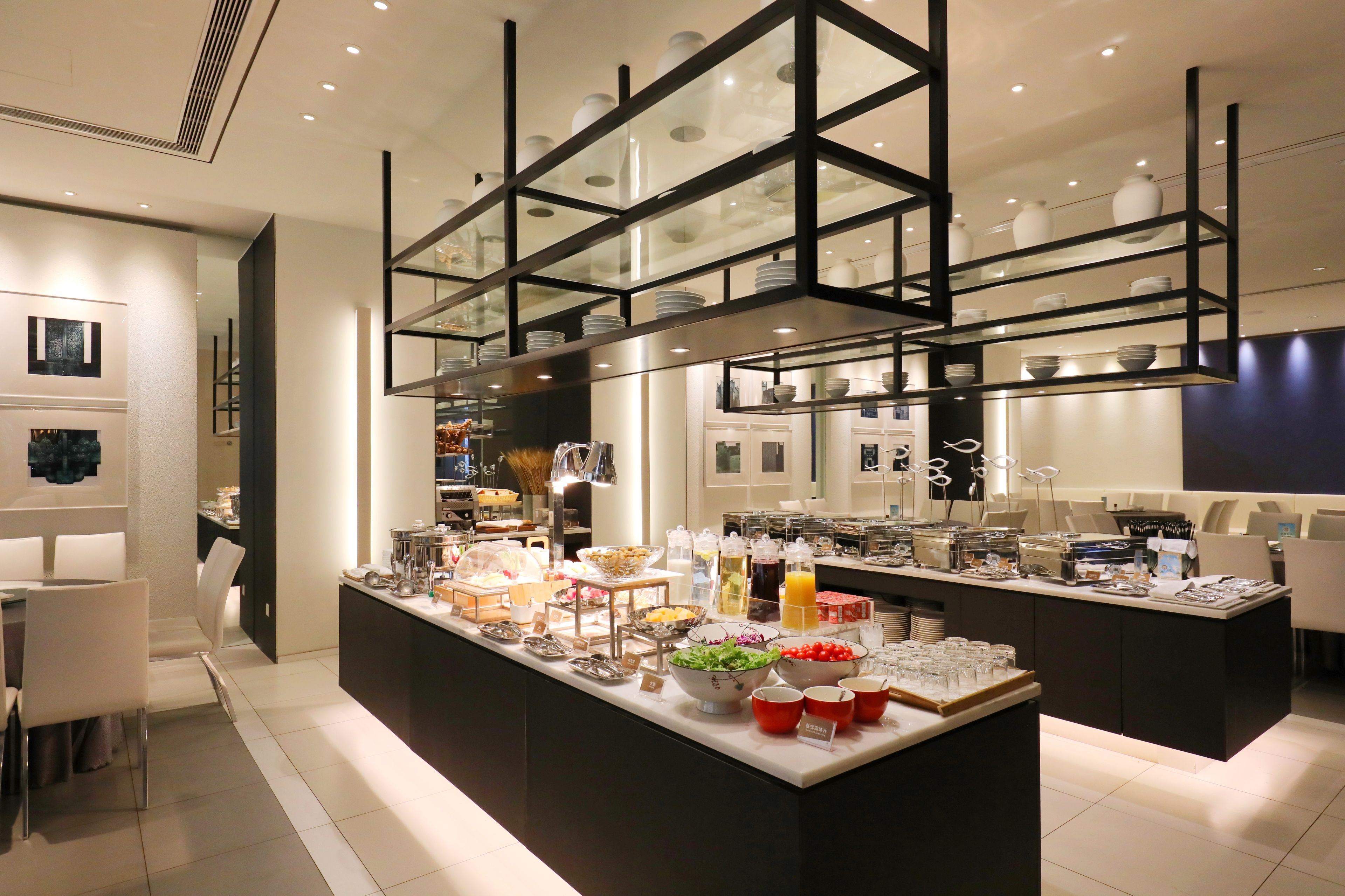 Pequeno-almoço completo diário (58 CNY por pessoa) 