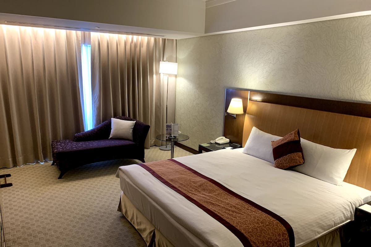 Suíte clássica (Splendor ) | Frigobar, cofres nos quartos, escrivaninha