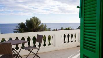 Suíte, terraço, vista para o mar | Terraço/pátio