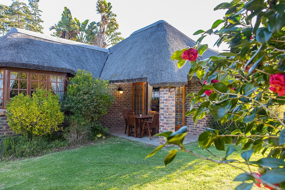 Coral Tree Cottages - Harkerville