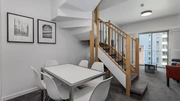 Apartamento Superior | Sala de jantar