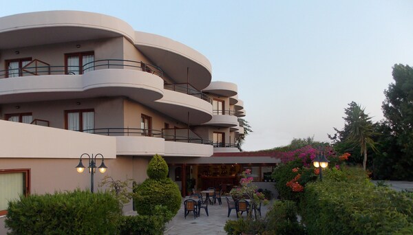 John & Mary's Studios - Rhodos