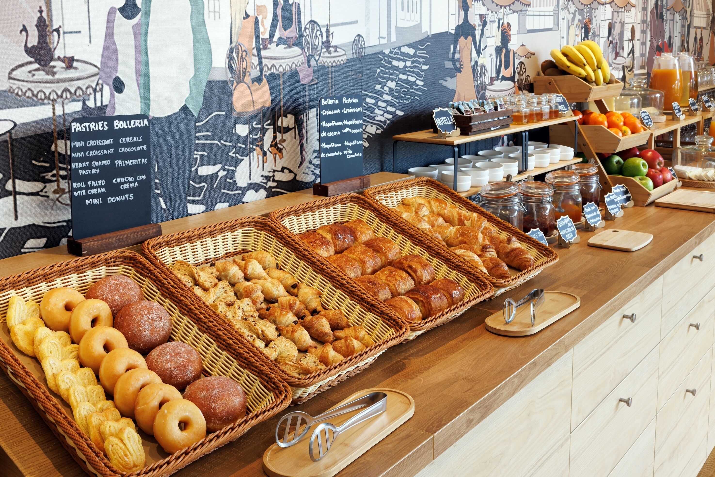 Pequeno-almoço tipo buffet diário (17.5 EUR por pessoa) 