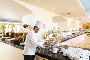 Pequeno-almoço tipo buffet diário incluído 