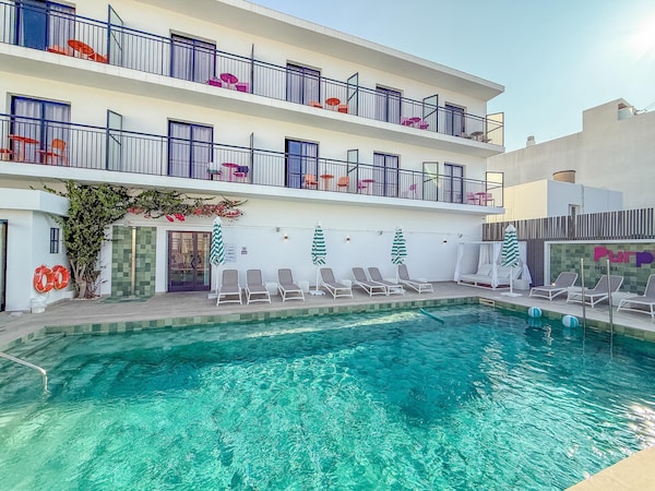 The Purple Hotel By Ibiza Feeling - Adults Only - Sant Antoni de Portmany