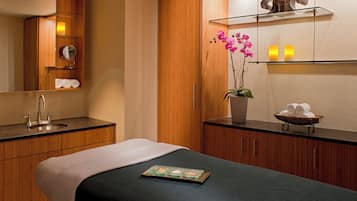 Massagens com pedras quentes, massagens musculares profundas