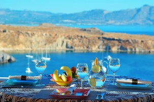 Vila (Melenos) | Terraço/pátio