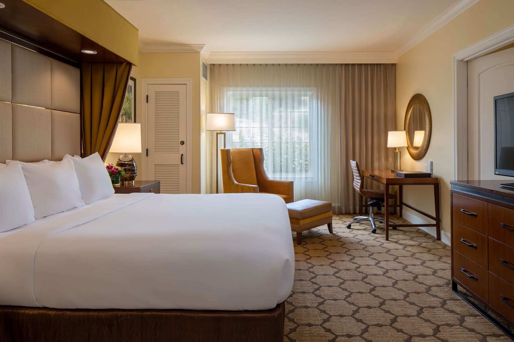 Roupa de alta qualidade, edredões de penas, camas de colchão pillowtop 