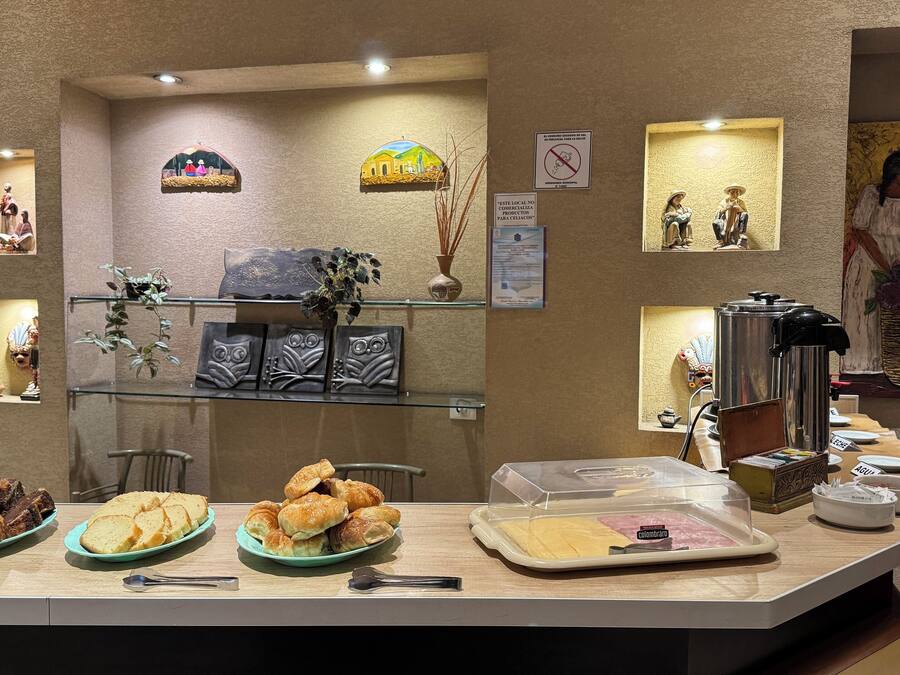 Café da manhã continental grátis todos os dias
