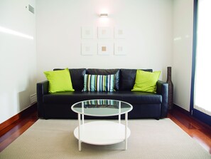 Suíte júnior | Frigobar, cofres nos quartos, escrivaninha, quartos à prova de som